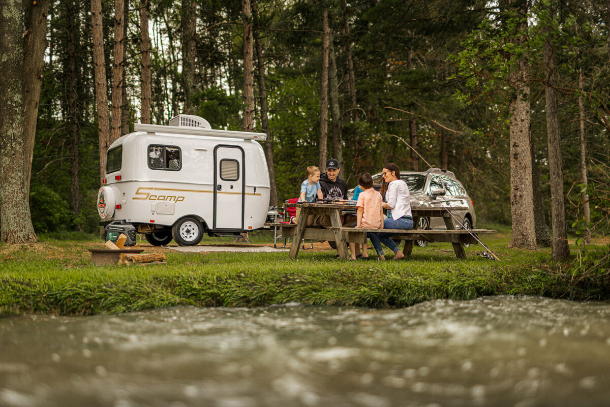 Scamp 13 Fiberglass Lightweight Travel Trailer Camper - Standard Layout ...