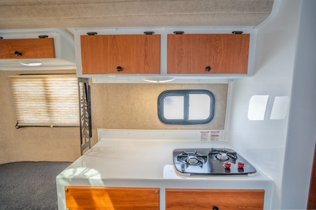 16' Layout 5 - Scamp Trailers