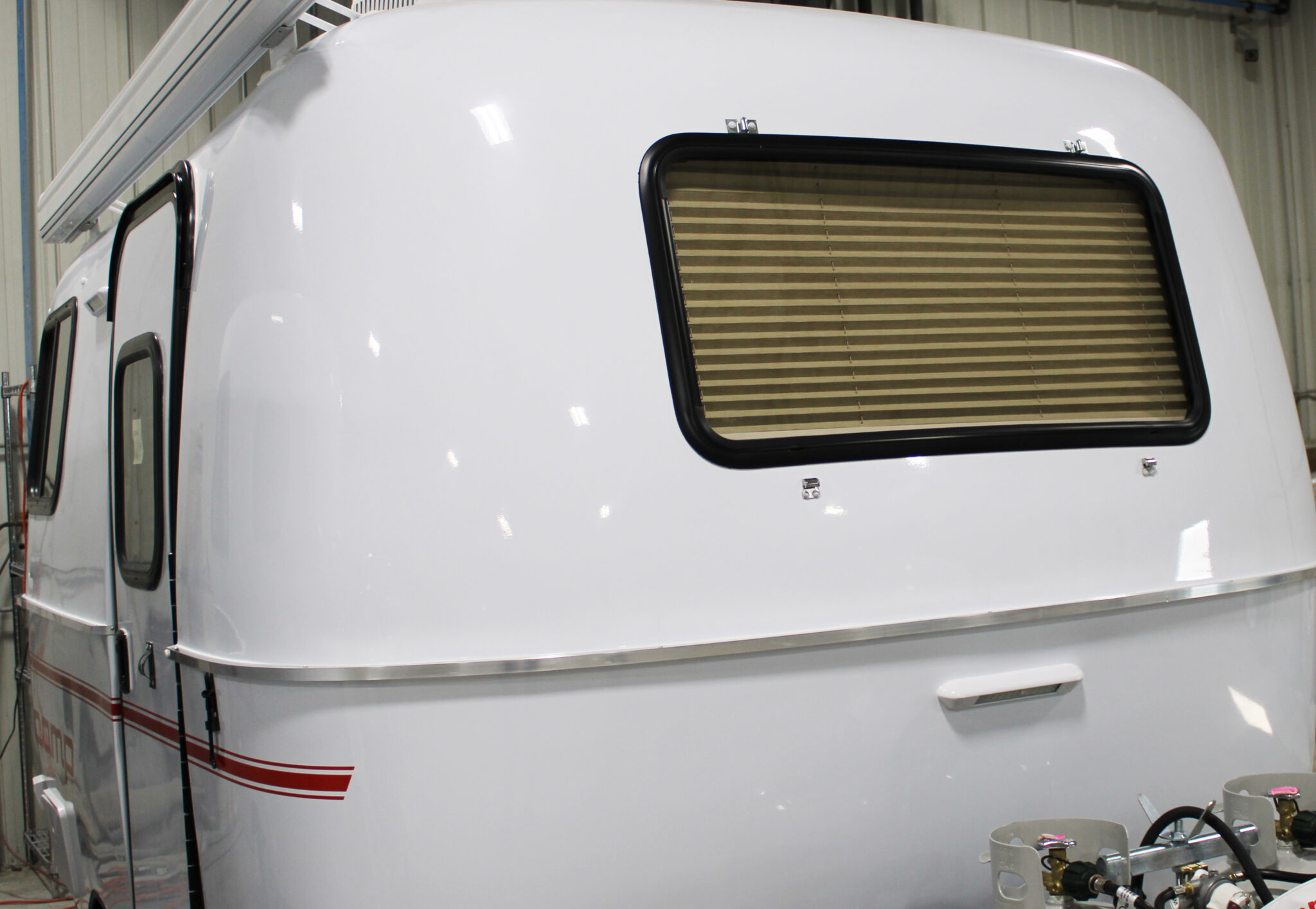 18x36 CURVED GLASS FRONT WINDOW - Scamp Trailers